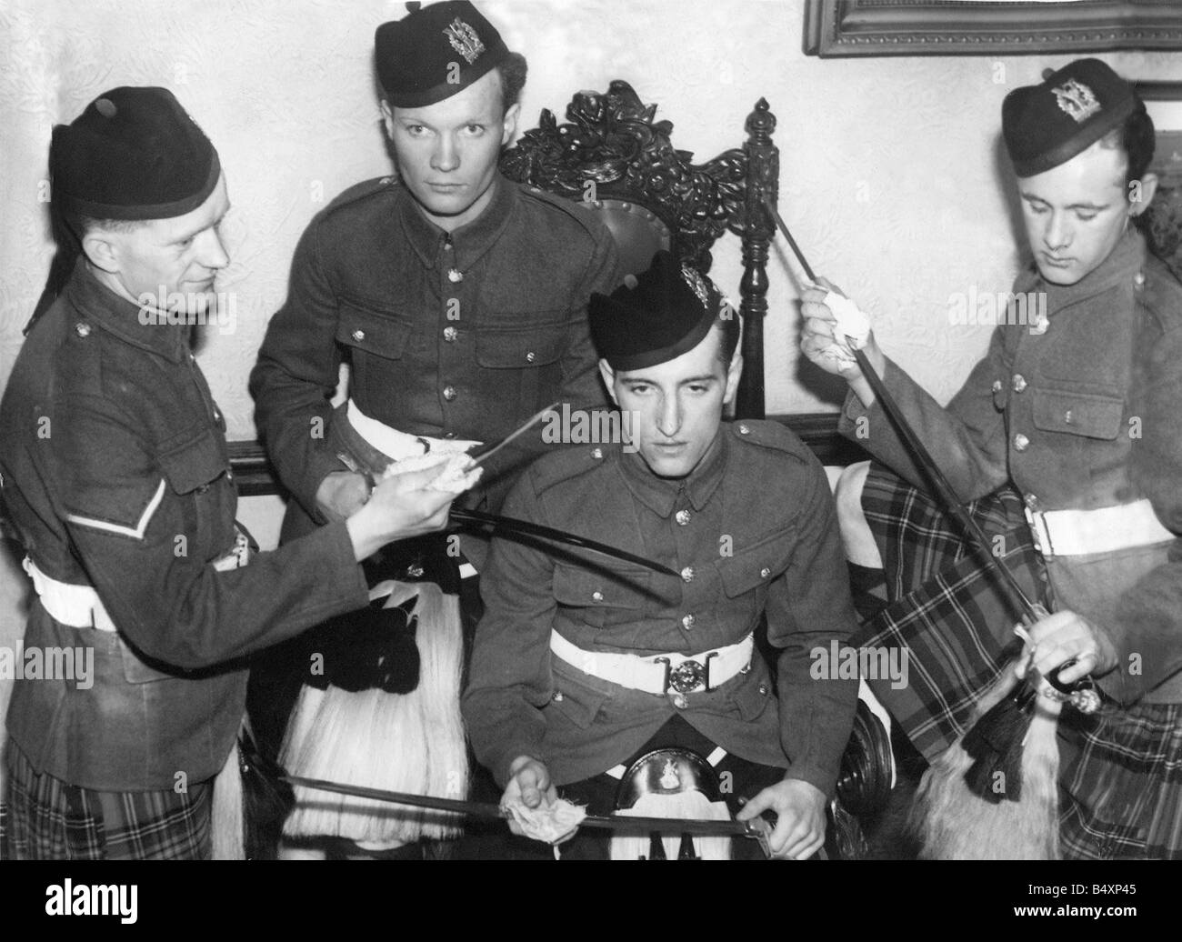 Highland dancing scottish 1950s hi-res stock photography and images - Alamy