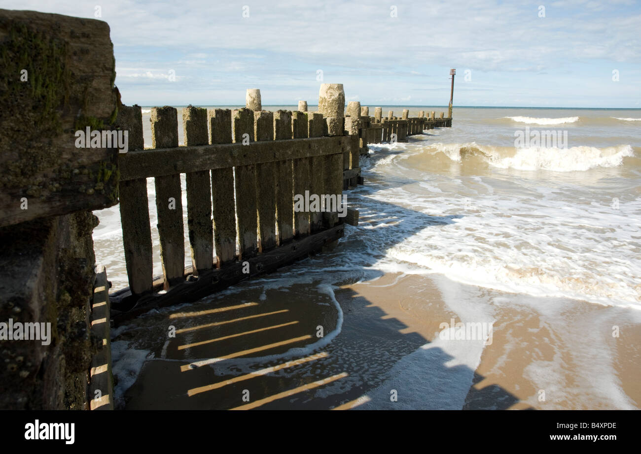 Groynes beach hi-res stock photography and images - Alamy