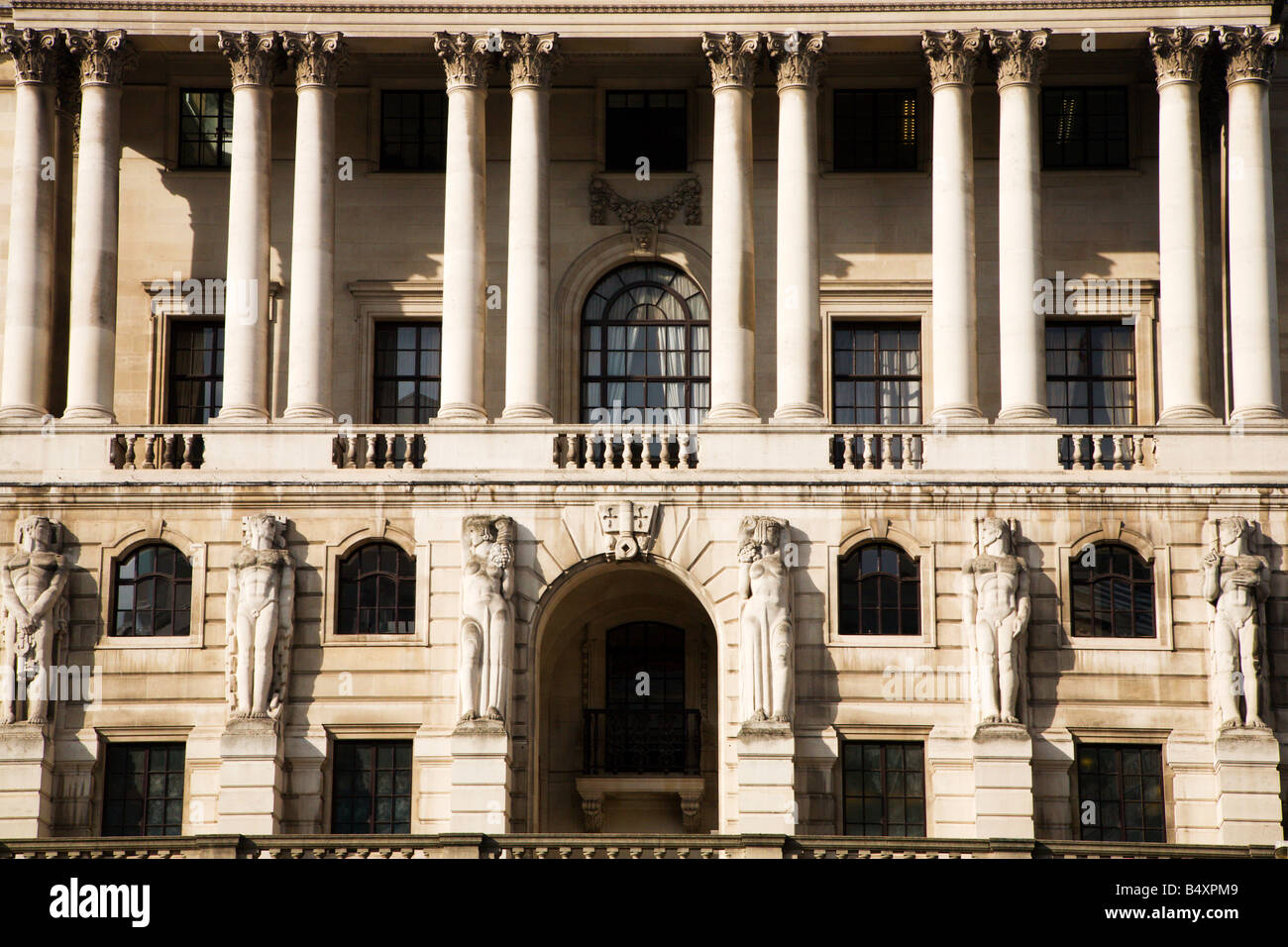 Bank of england building hi-res stock photography and images - Alamy