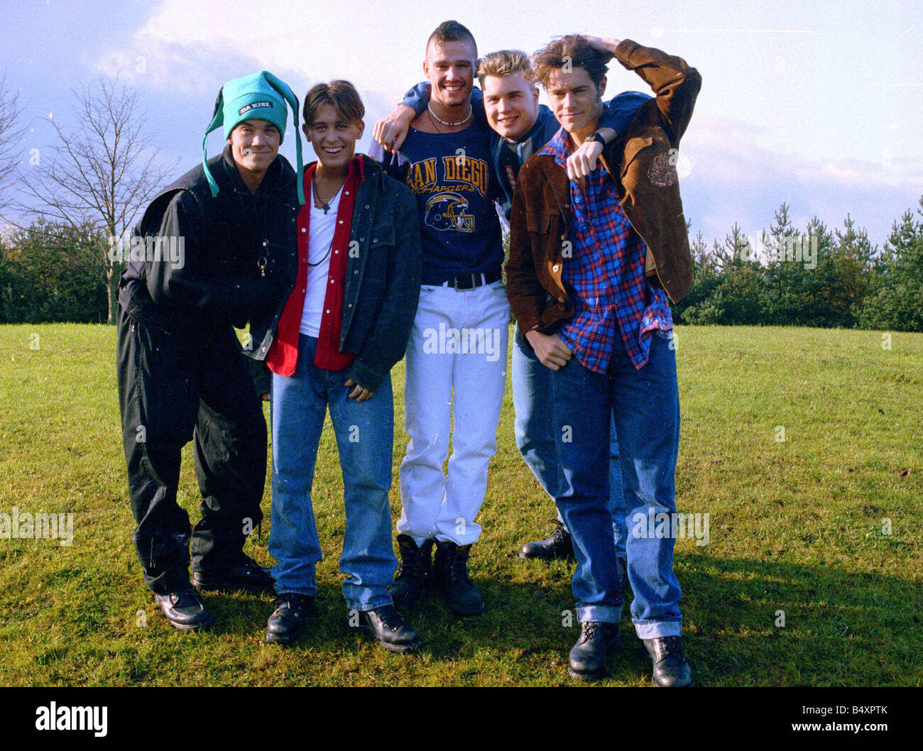 Robbie williams 1990s hi-res stock photography and images - Alamy