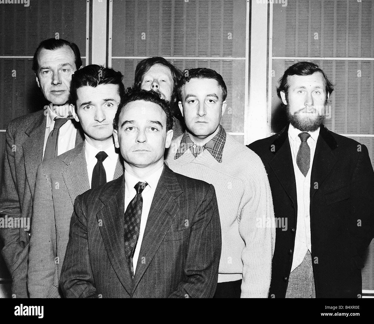Cast of TV show FRED L R B Valentine Dyall The Albert Brothers M Graham ...
