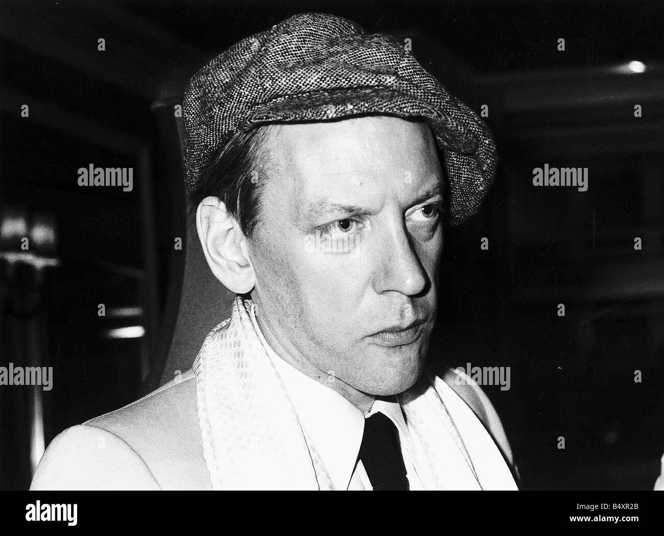 Donald Sutherland in cloth cap at a party in Londons White elephant ...
