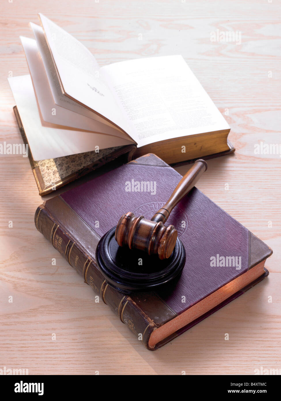 gavel, law book,magnifying glass Stock Photo - Alamy