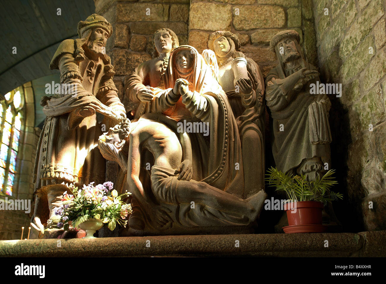 Statue in church Stock Photo - Alamy