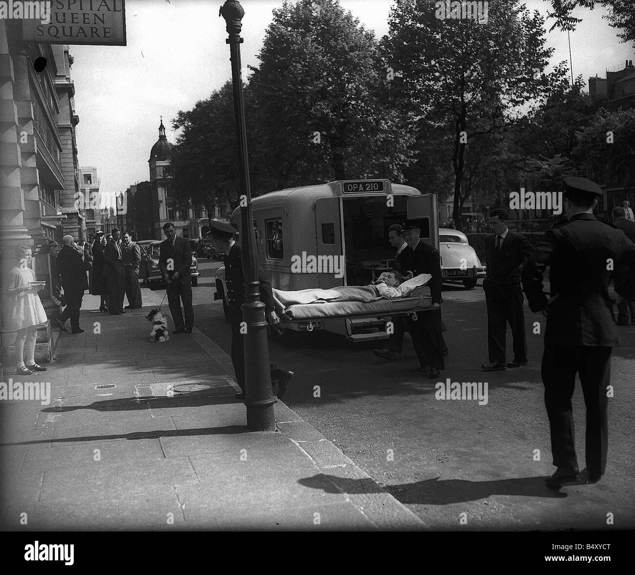 Duke of Kent arrives at the National Hospital in Queen Square after ...