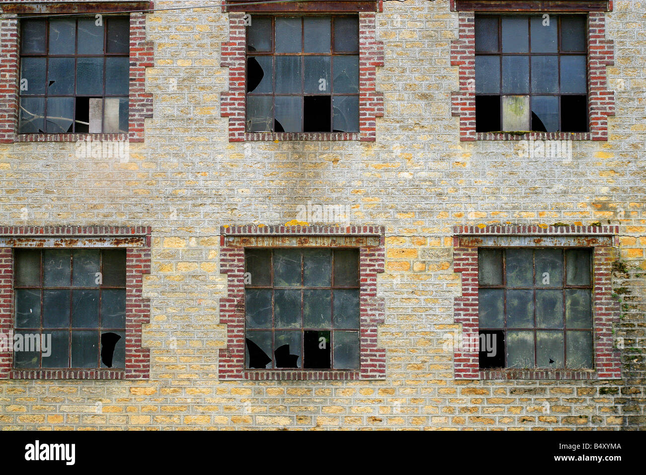 Damage glass windows Stock Photo - Alamy