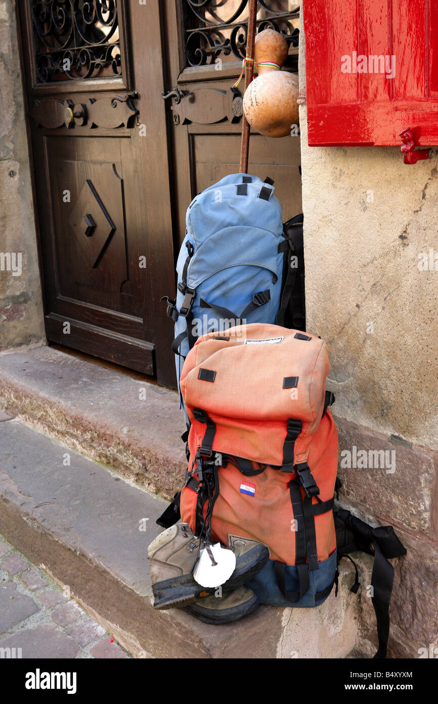 Closed door bags hi-res stock photography and images - Alamy