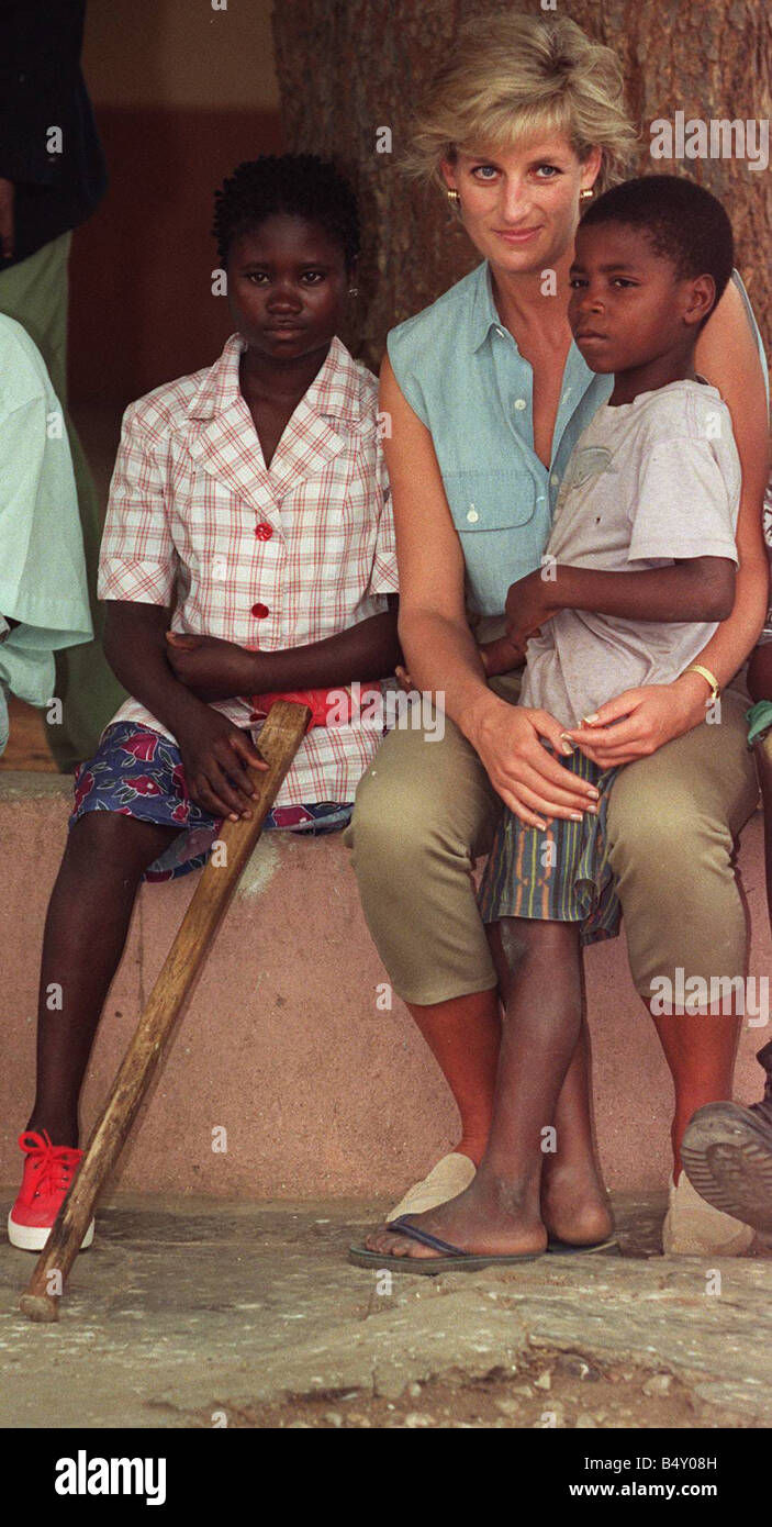 Princess Diana visits a Red Cross centre in Angola to meet the victims ...