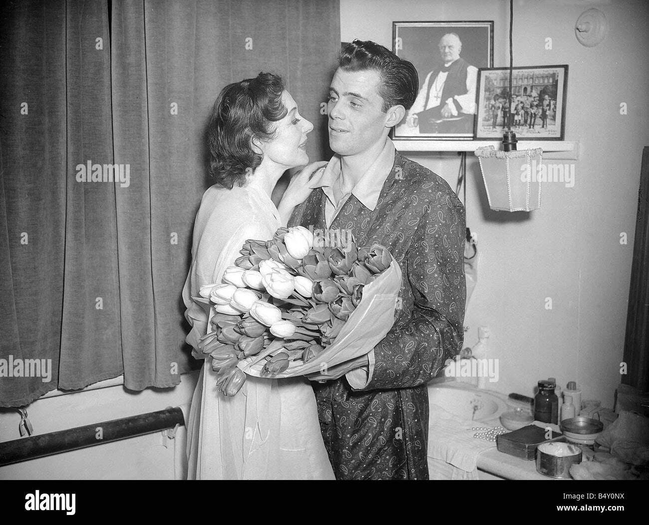 Actor Dirk Bogarde Black and White Stock Photos & Images - Alamy