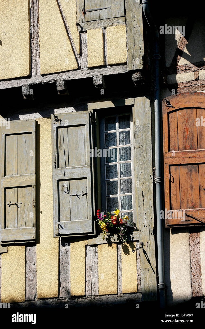 Exterior view of a house Stock Photo - Alamy