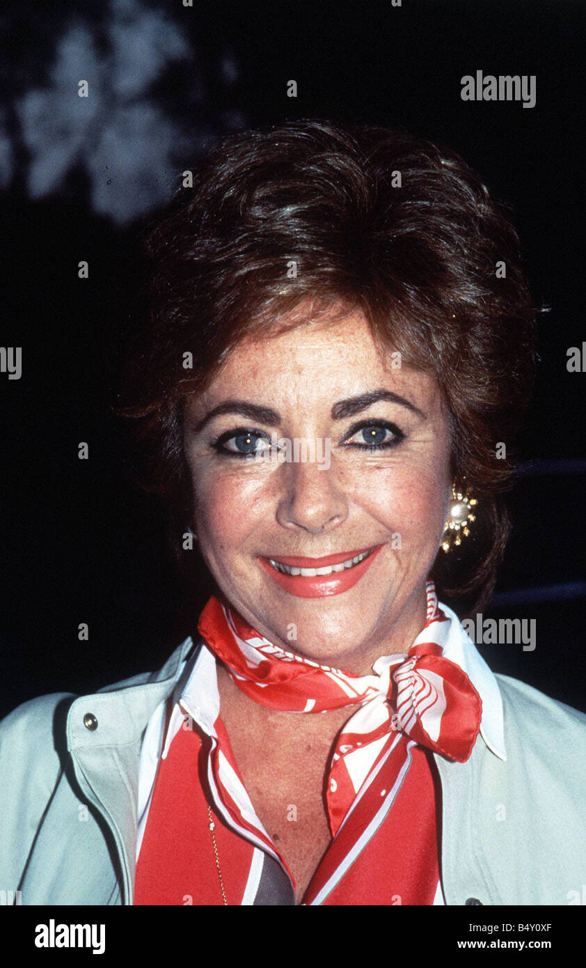 Elizabeth taylor 1985 hi-res stock photography and images - Alamy