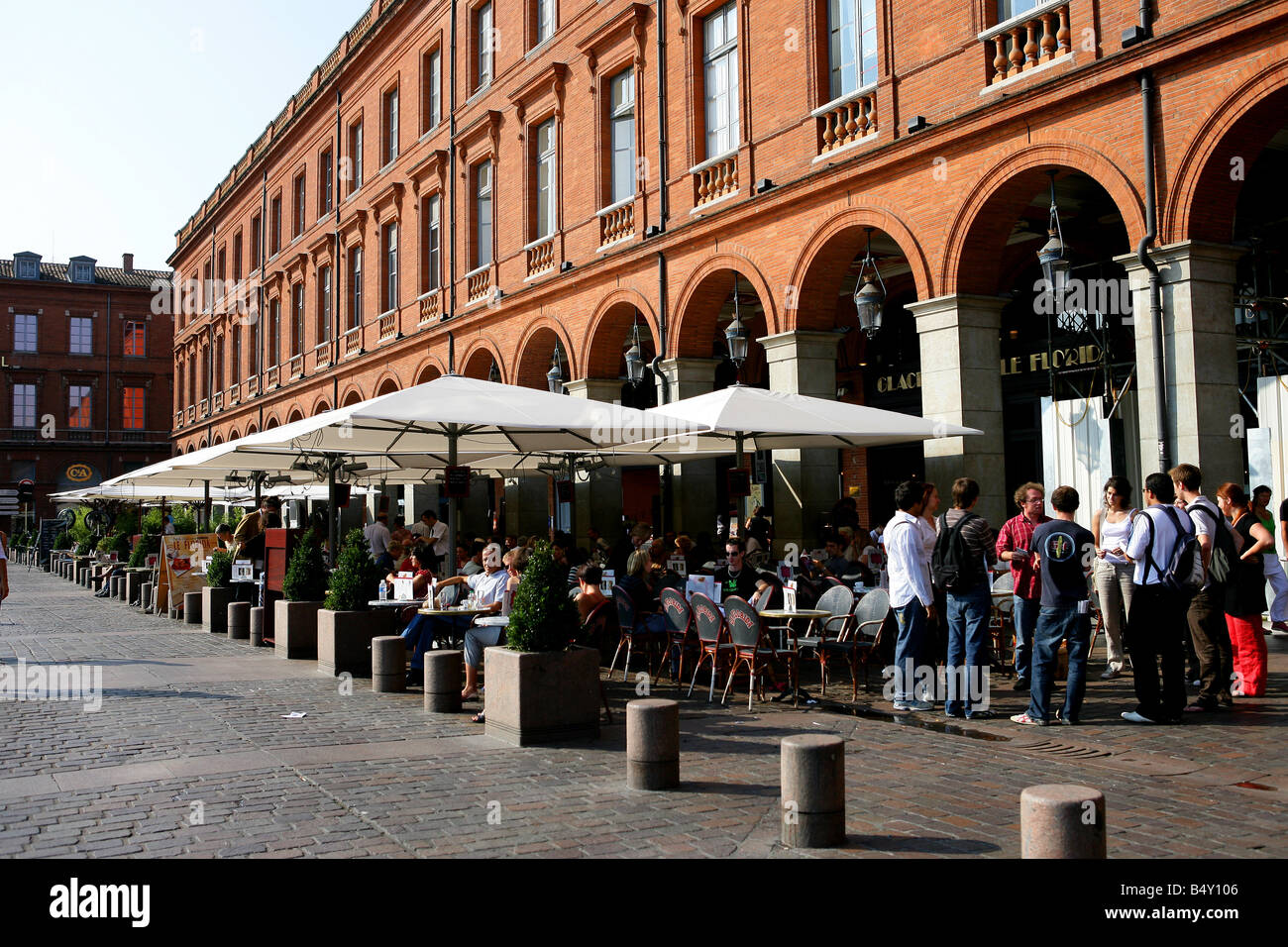 Market stall and canopy with building in background Stock Photo - Alamy