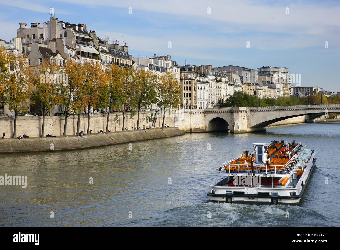 boat cruise on the Seine river Stock Photo - Alamy