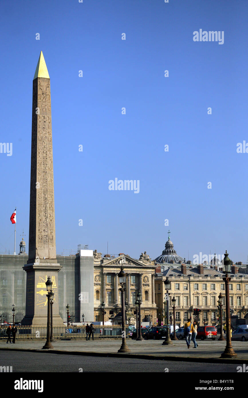 La Concorde place Stock Photo - Alamy