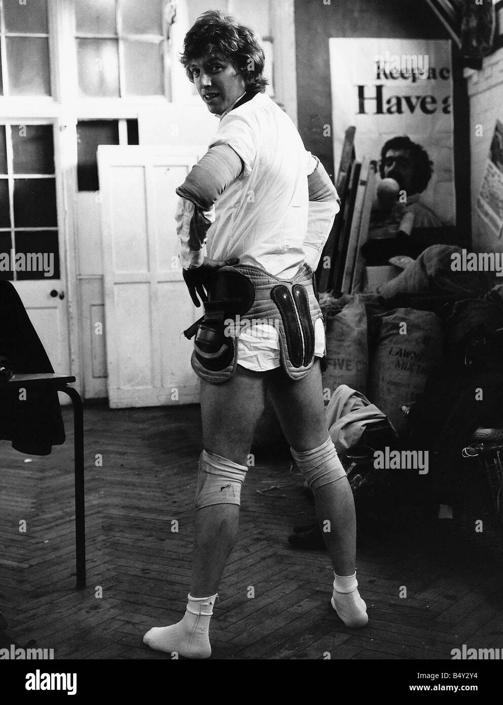 Singer wears Black and White Stock Photos & Images - Alamy