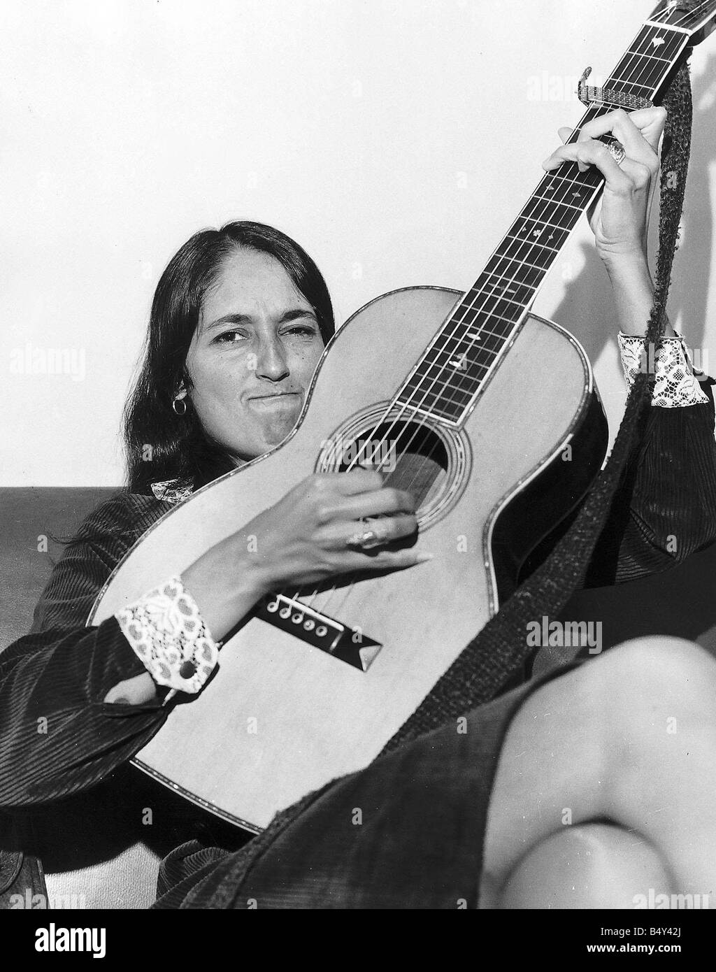 Joan Baez Protest