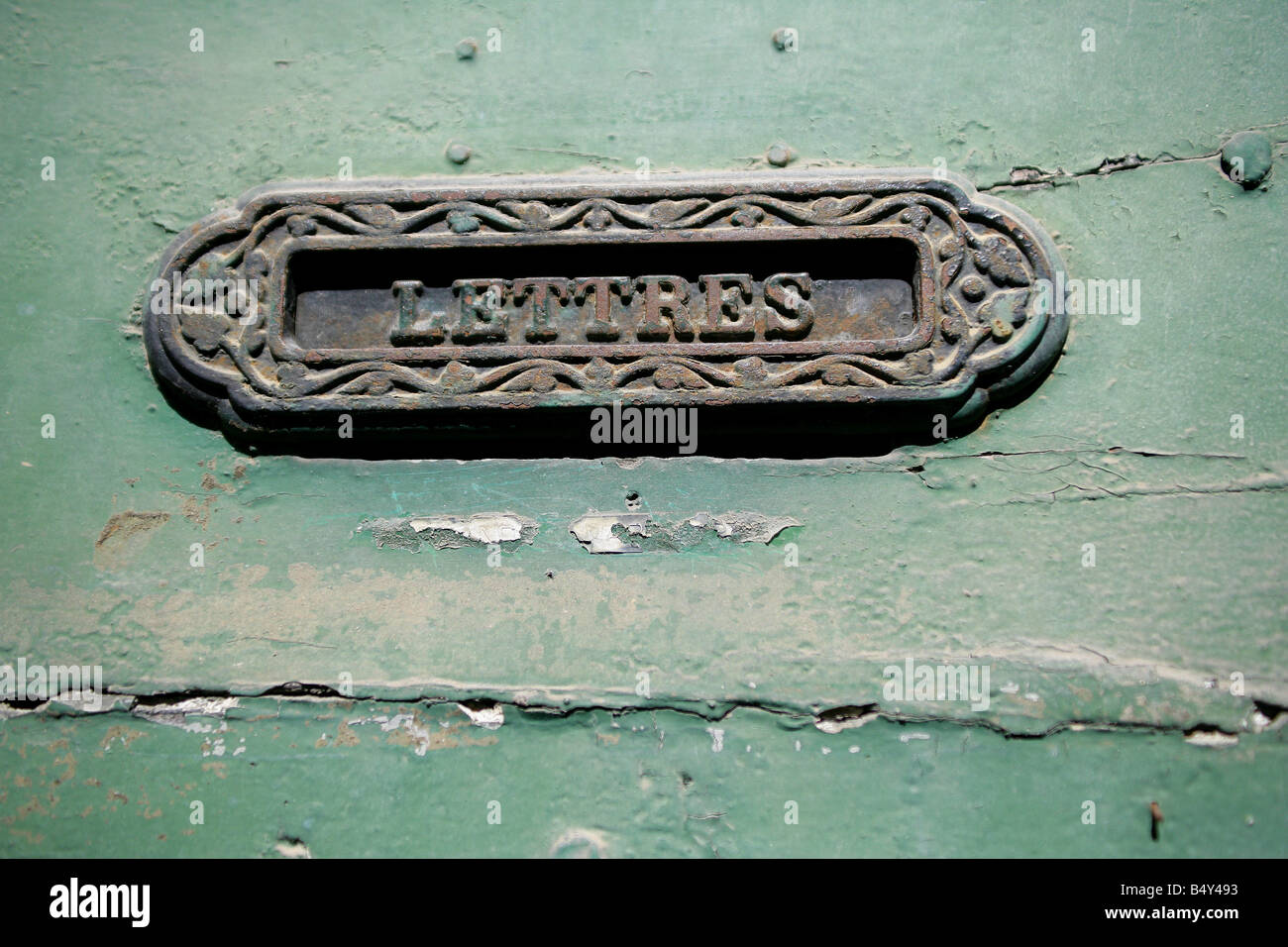 Mailbox slit hi-res stock photography and images - Alamy
