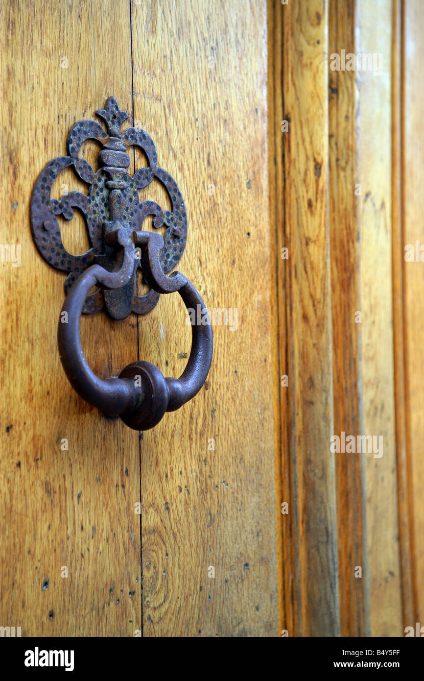 Metal door knocker, close-up Stock Photo - Alamy