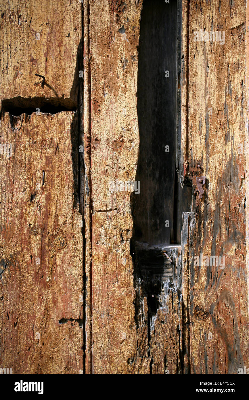 Broken wooden door, close-up Stock Photo - Alamy