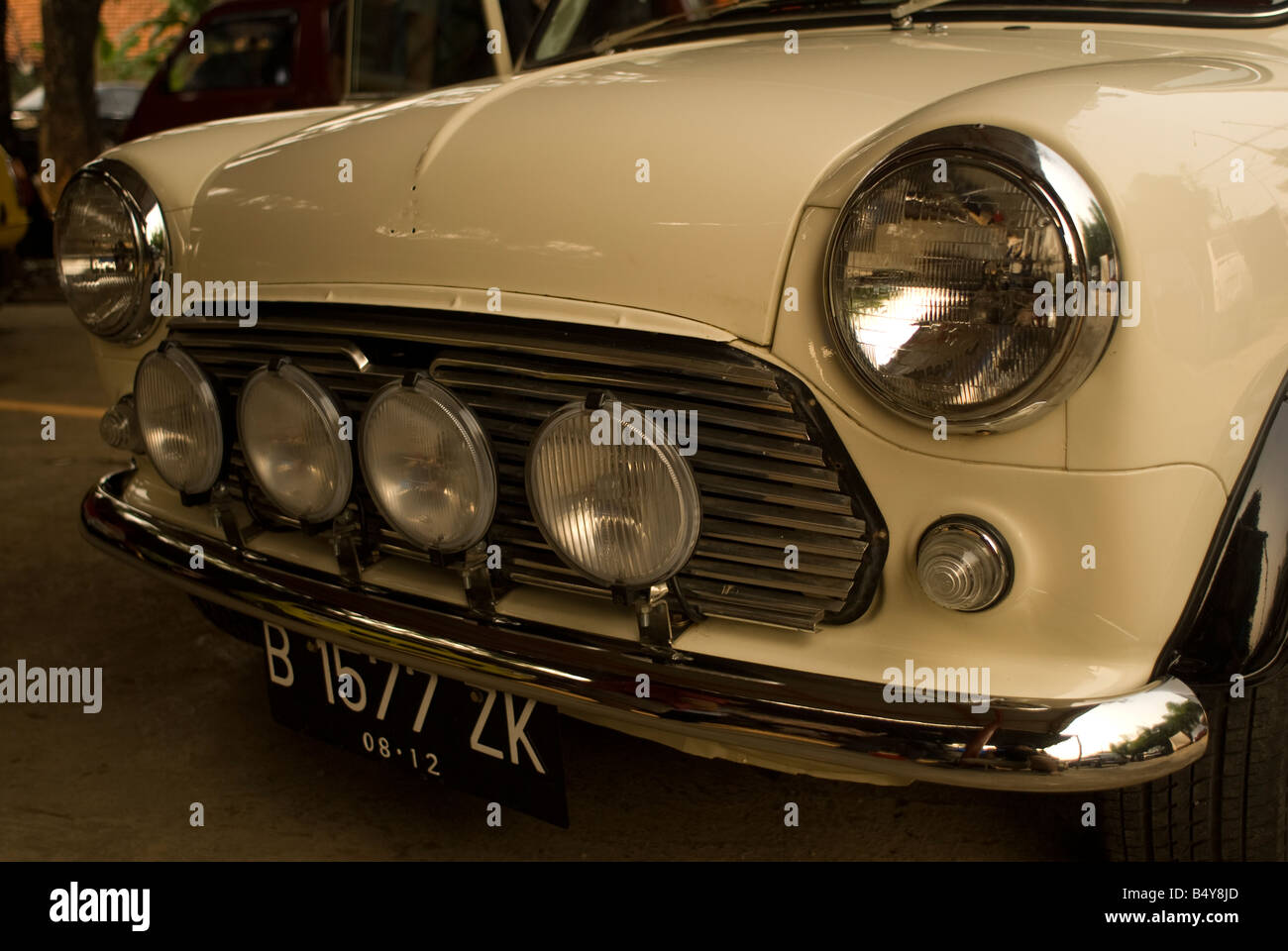 Front fender detail from mini copper Stock Photo - Alamy