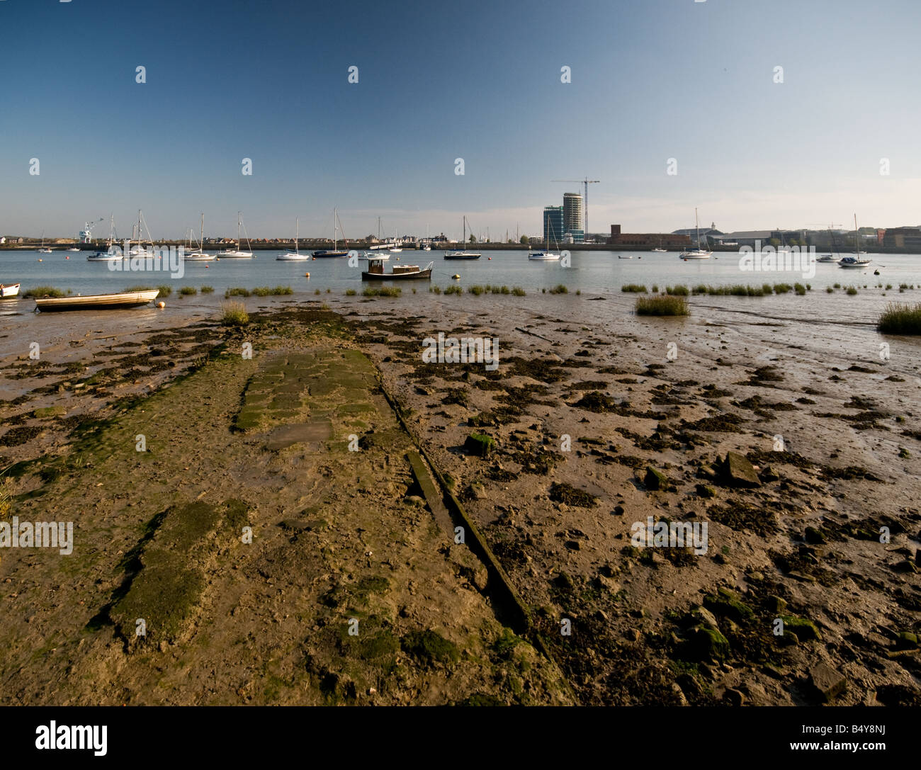 River Slipway Stock Photos & River Slipway Stock Images - Alamy
