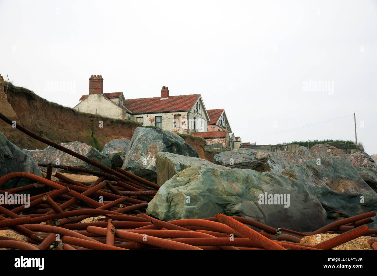 Makeshift scaffold hi-res stock photography and images - Alamy