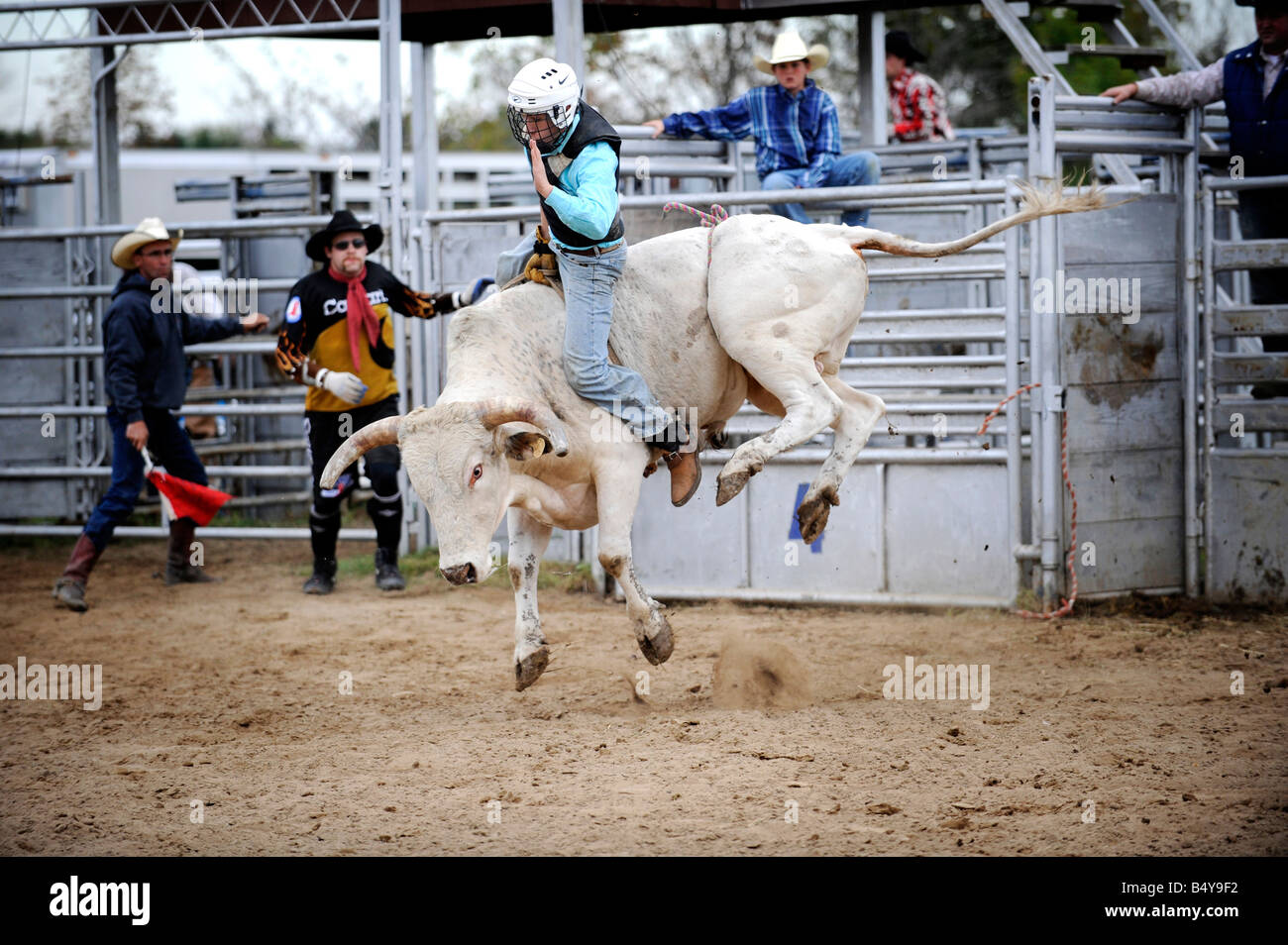 High school boys girls rodeo hi-res stock photography and images - Alamy
