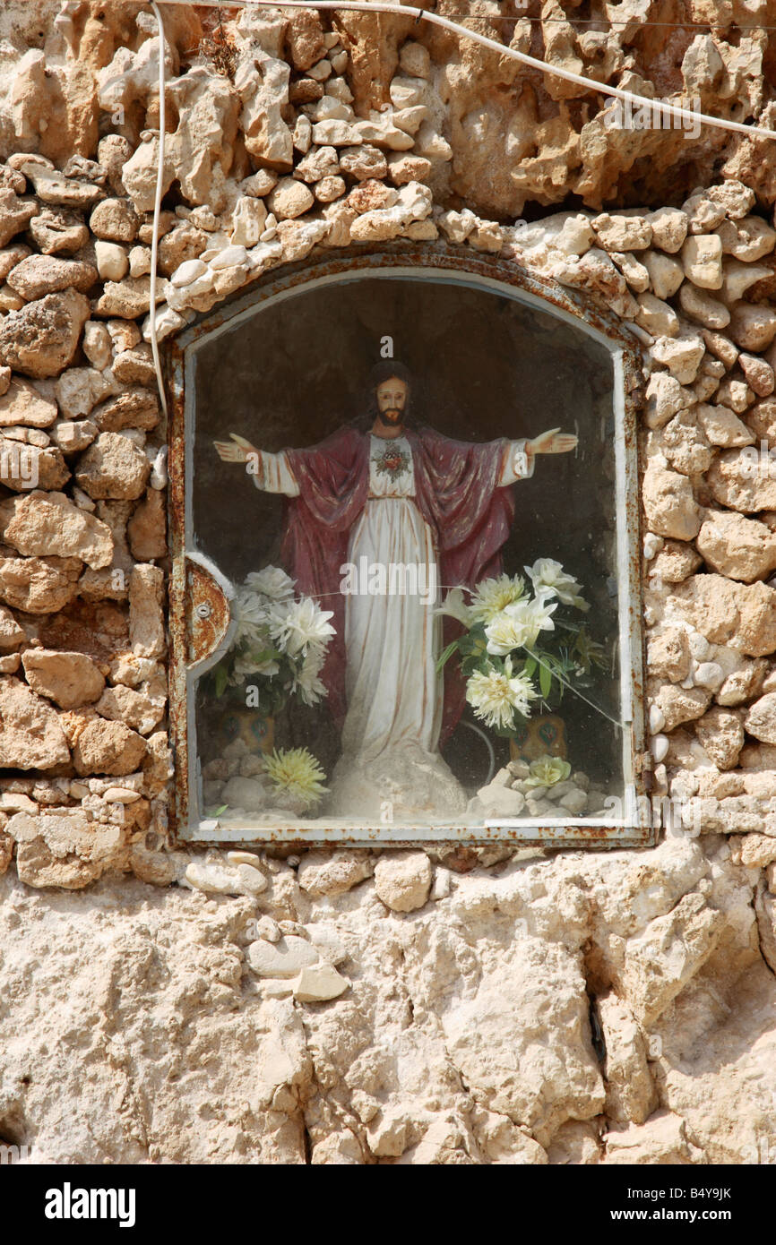 Holy shrine hi-res stock photography and images - Alamy