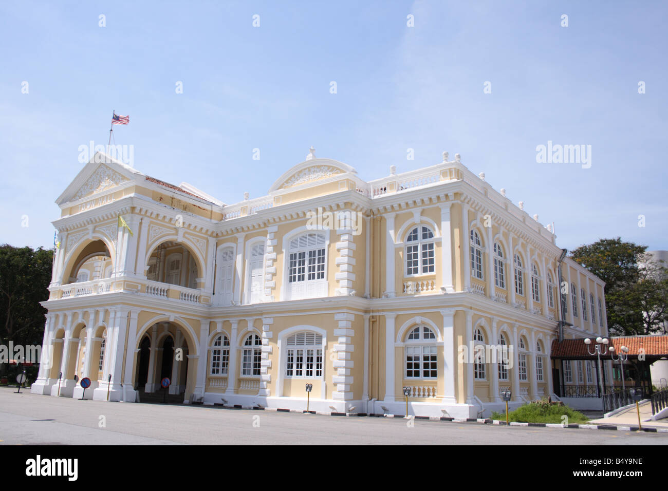 Penang town hall hi-res stock photography and images - Alamy