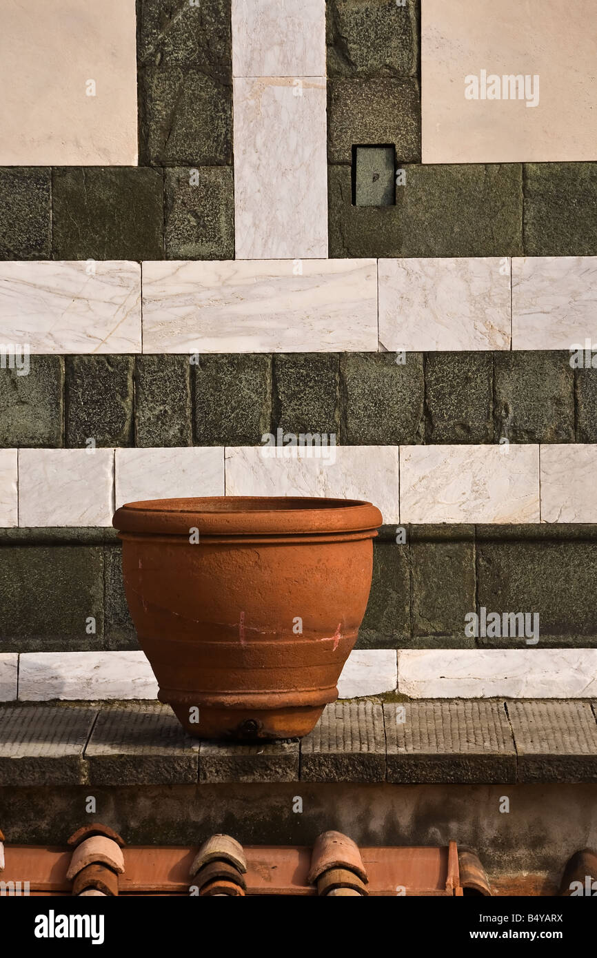 Green roof and dome hi-res stock photography and images - Alamy