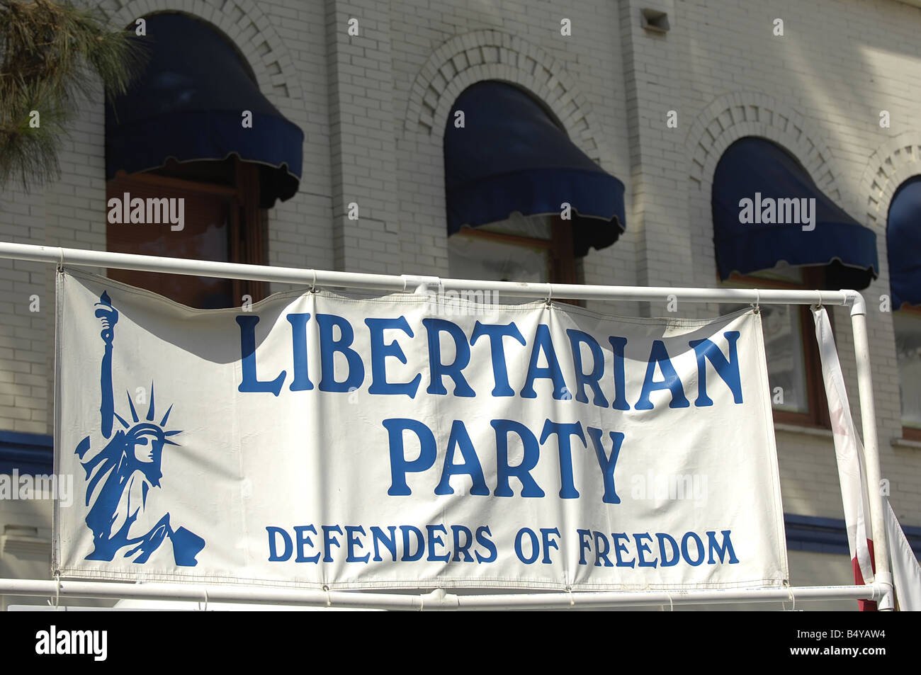 Political party sign hi-res stock photography and images - Alamy