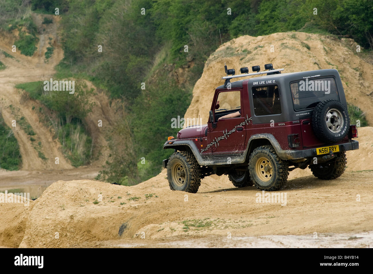 The Rocsta is derived from the Korean army s 4WD vehicle Distributed by ...