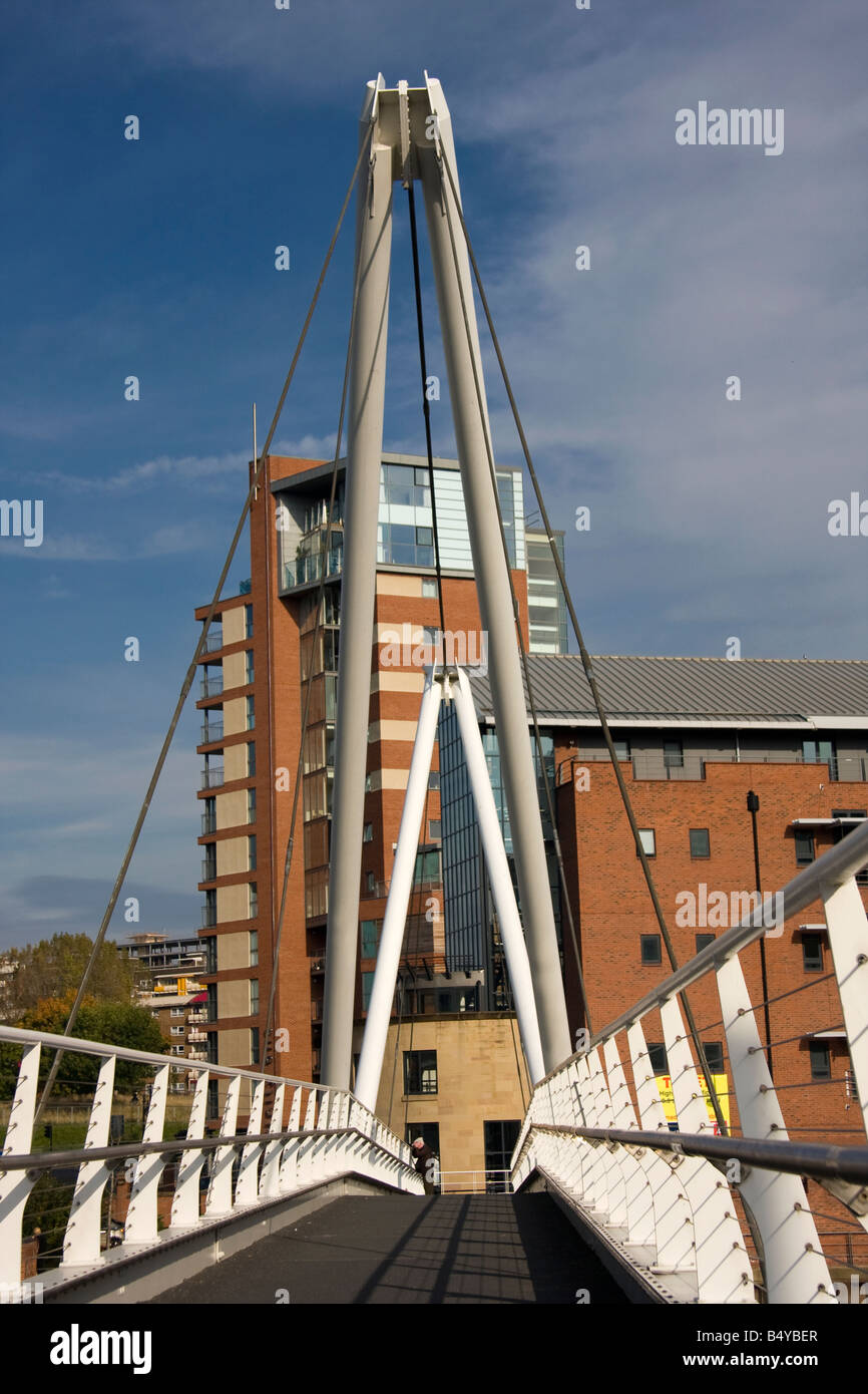 Pedestrian bridge from Clarence Docks to East Street Leeds West ...