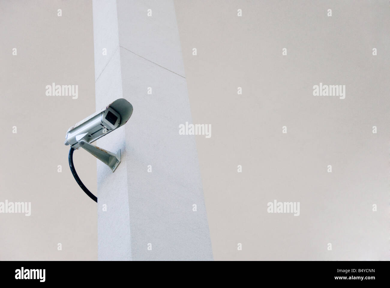 White beam hi-res stock photography and images - Alamy