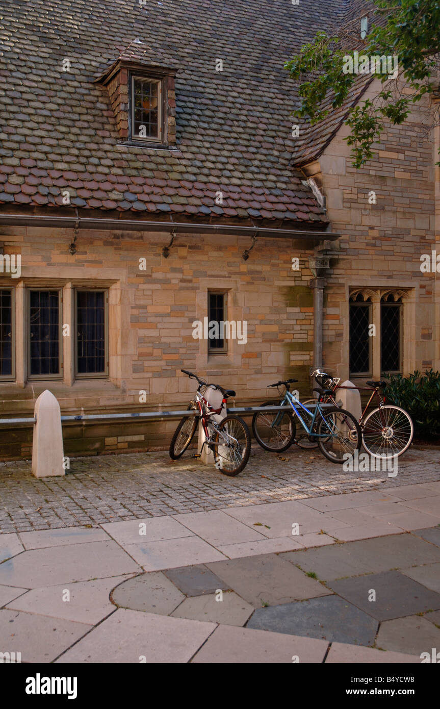 Yale University. Bikes in Branford College courtyard Stock Photo - Alamy