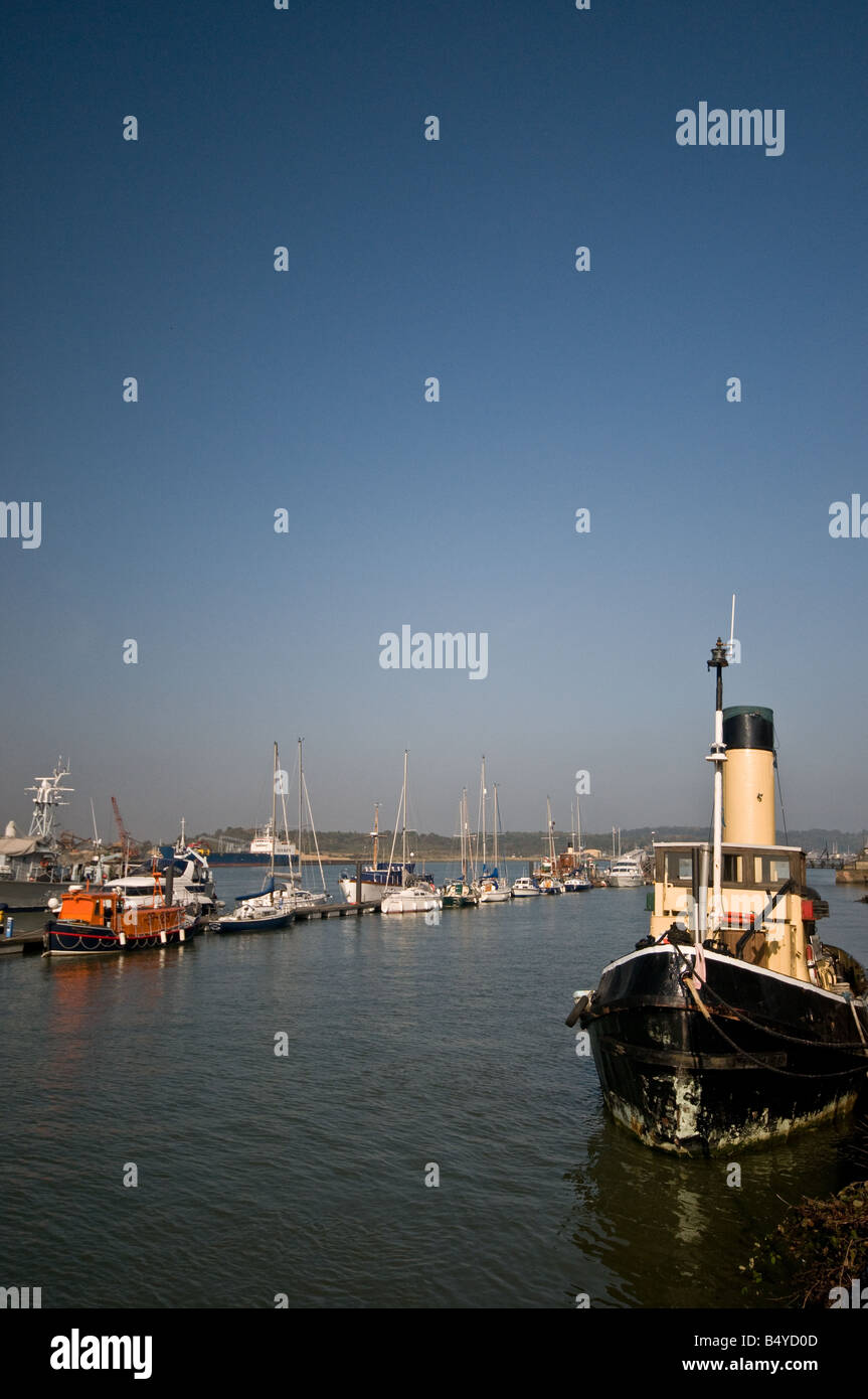 Historic medway hi-res stock photography and images - Alamy