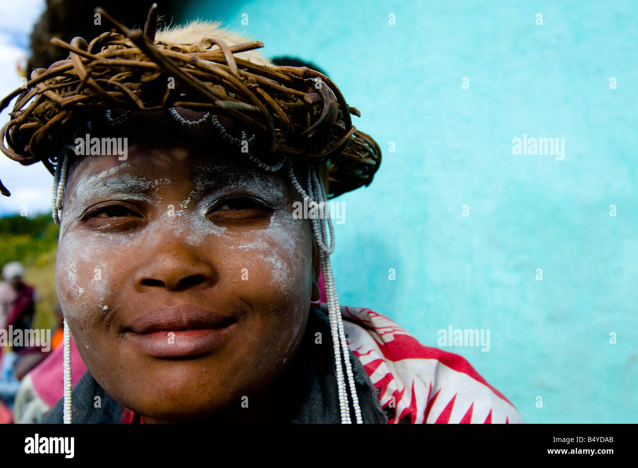 Sangoma hi-res stock photography and images - Alamy