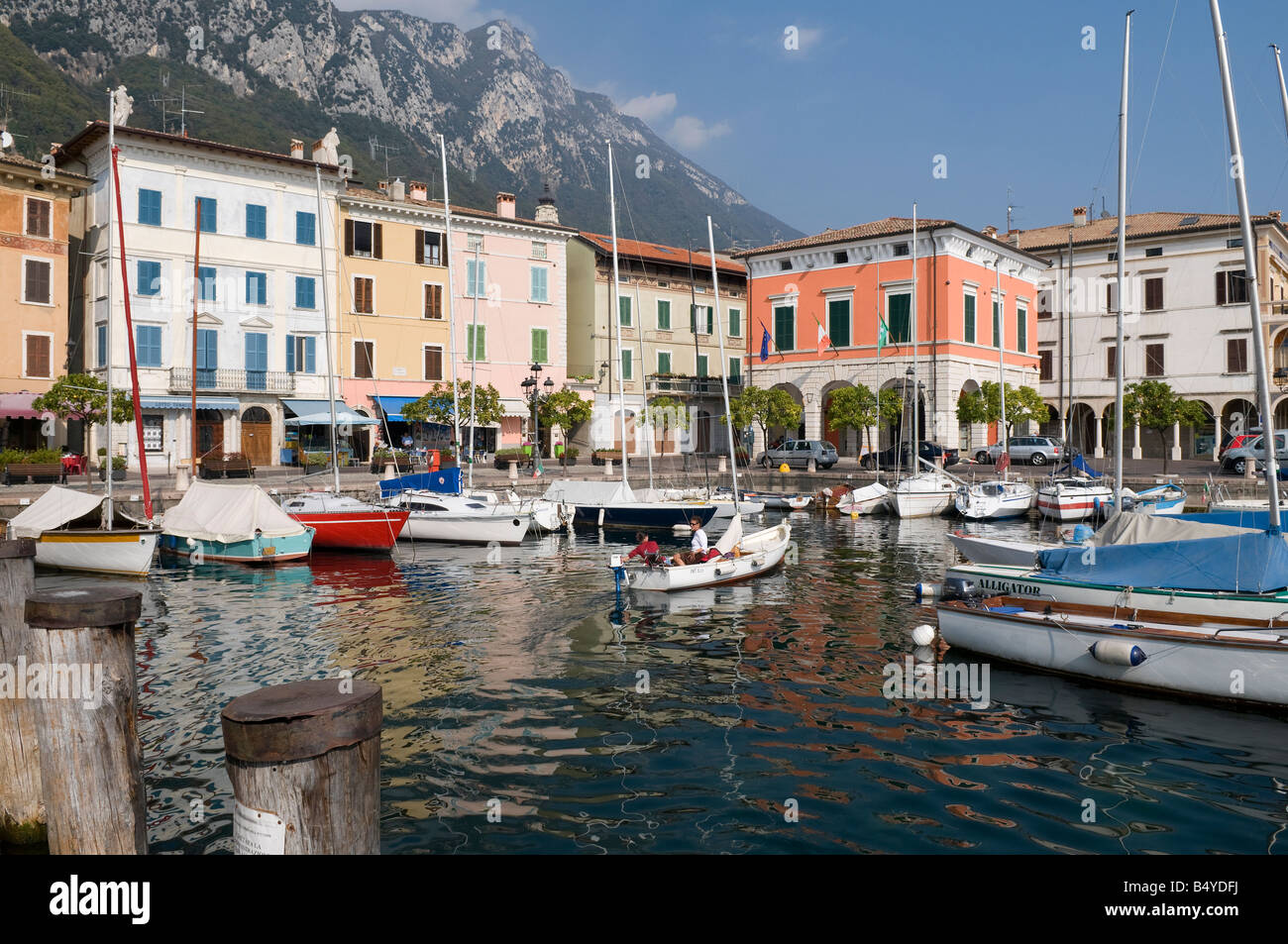 Gargnano Harbour High Resolution Stock Photography and Images - Alamy