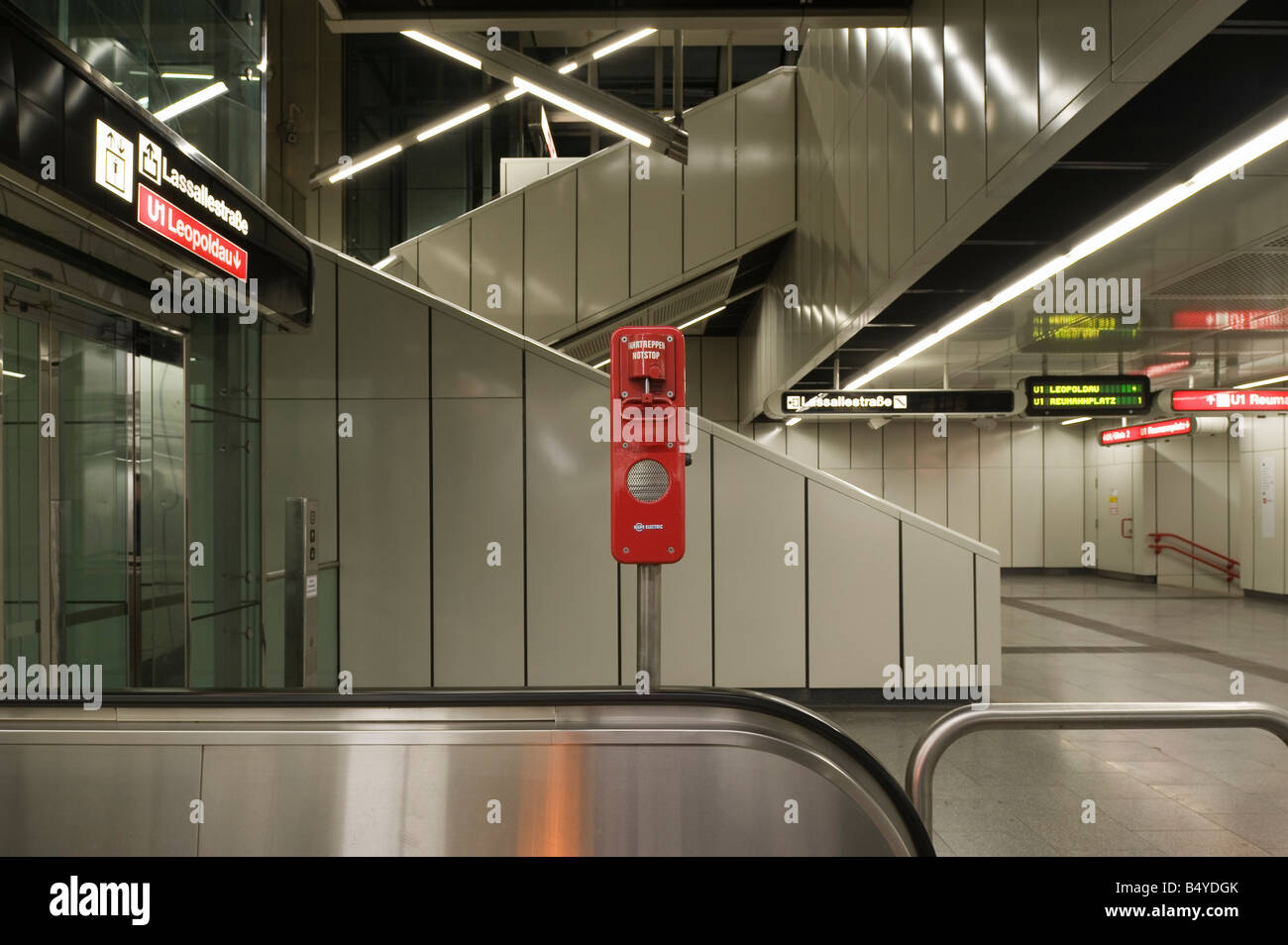 Vienna U2 Underground Station Praterstern Stock Photo - Alamy