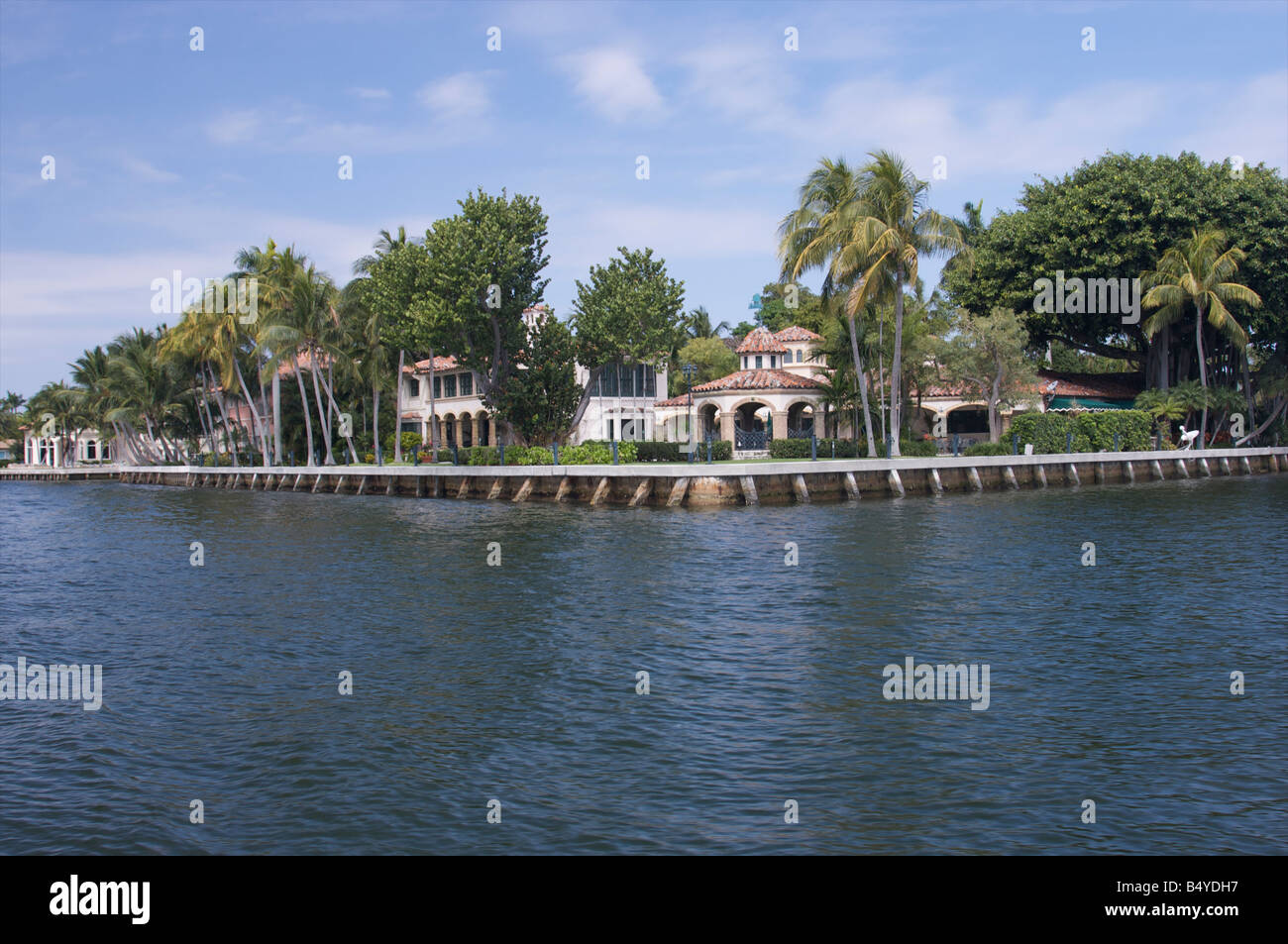 A shoreline cottage in southern Florida Stock Photo - Alamy