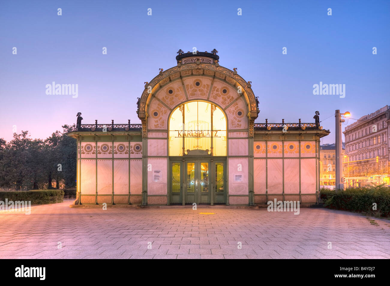 Stadtbahnpavillon hi-res stock photography and images - Alamy