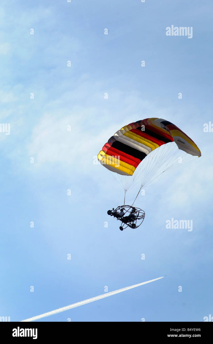 A powered parachute Stock Photo - Alamy