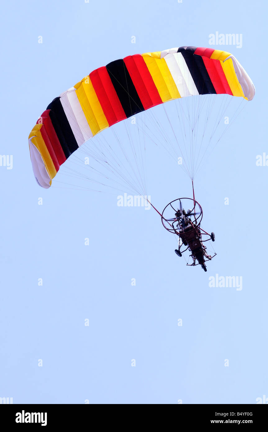 A powered parachute Stock Photo - Alamy