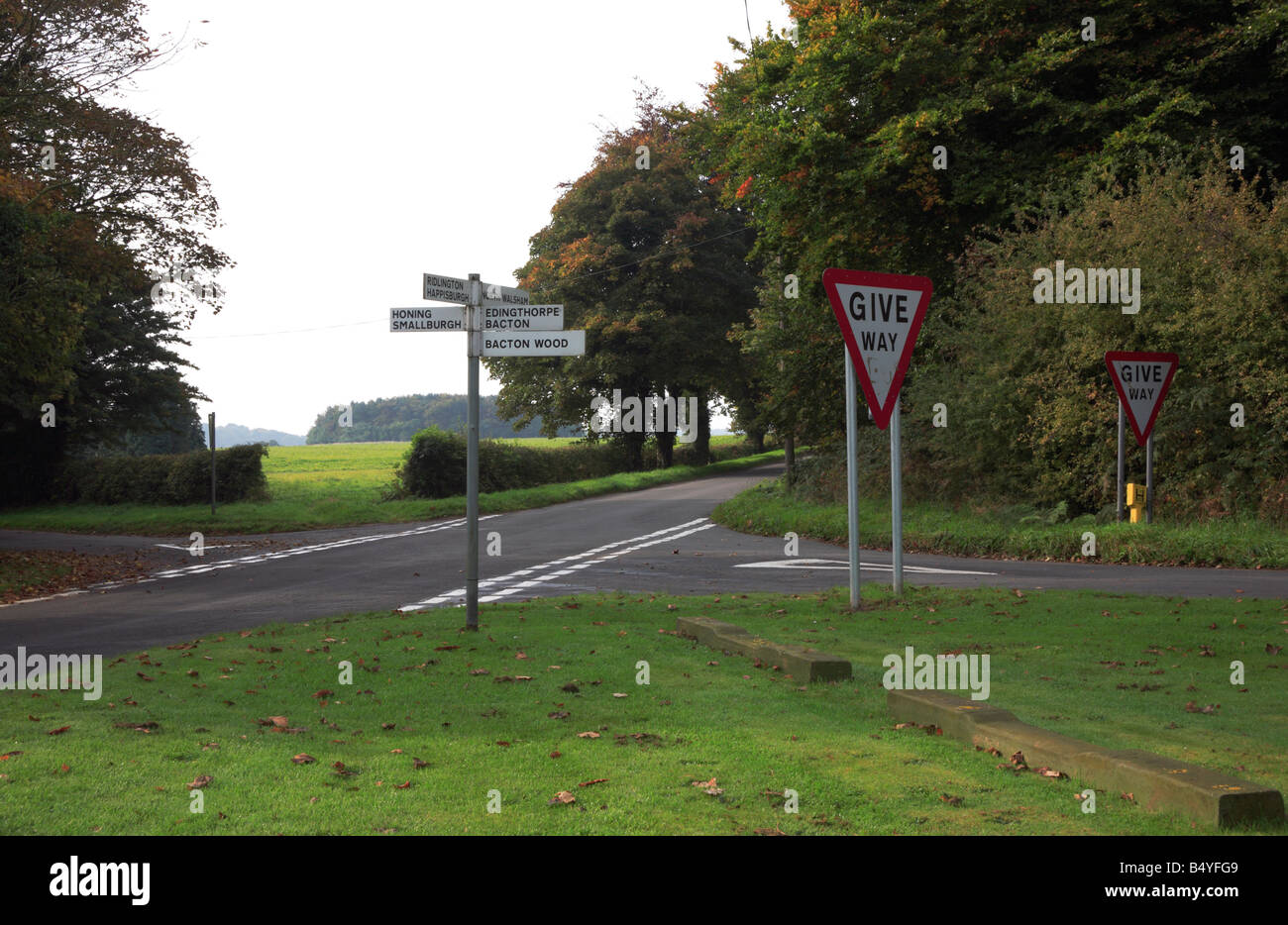 Country crossroads at Witton, near North Walsham, Norfolk, UK, with ...
