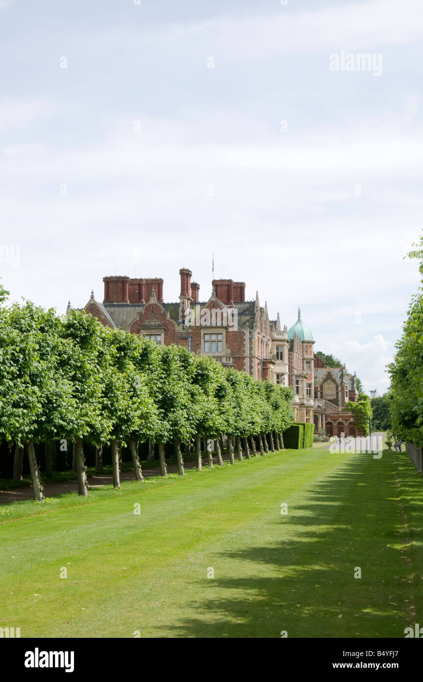 North elevation sandringham house sandringham hi-res stock photography ...