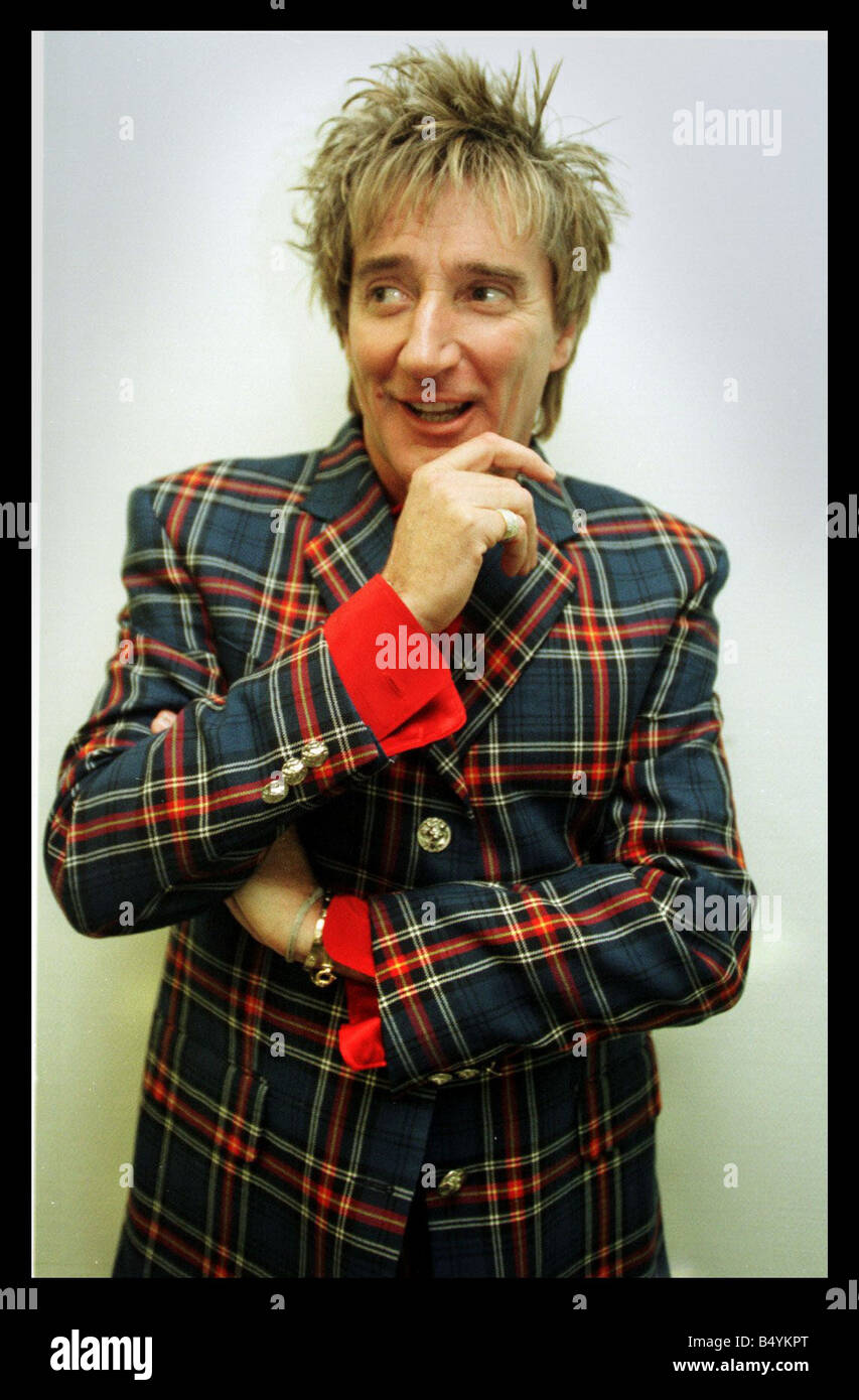 Rod stewart scottish rock singer hi-res stock photography and images ...