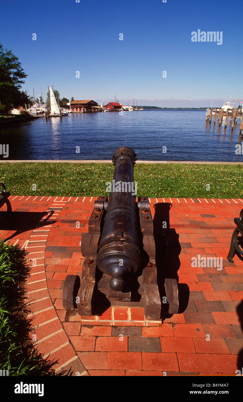 War 1812 american cannon hi-res stock photography and images - Alamy