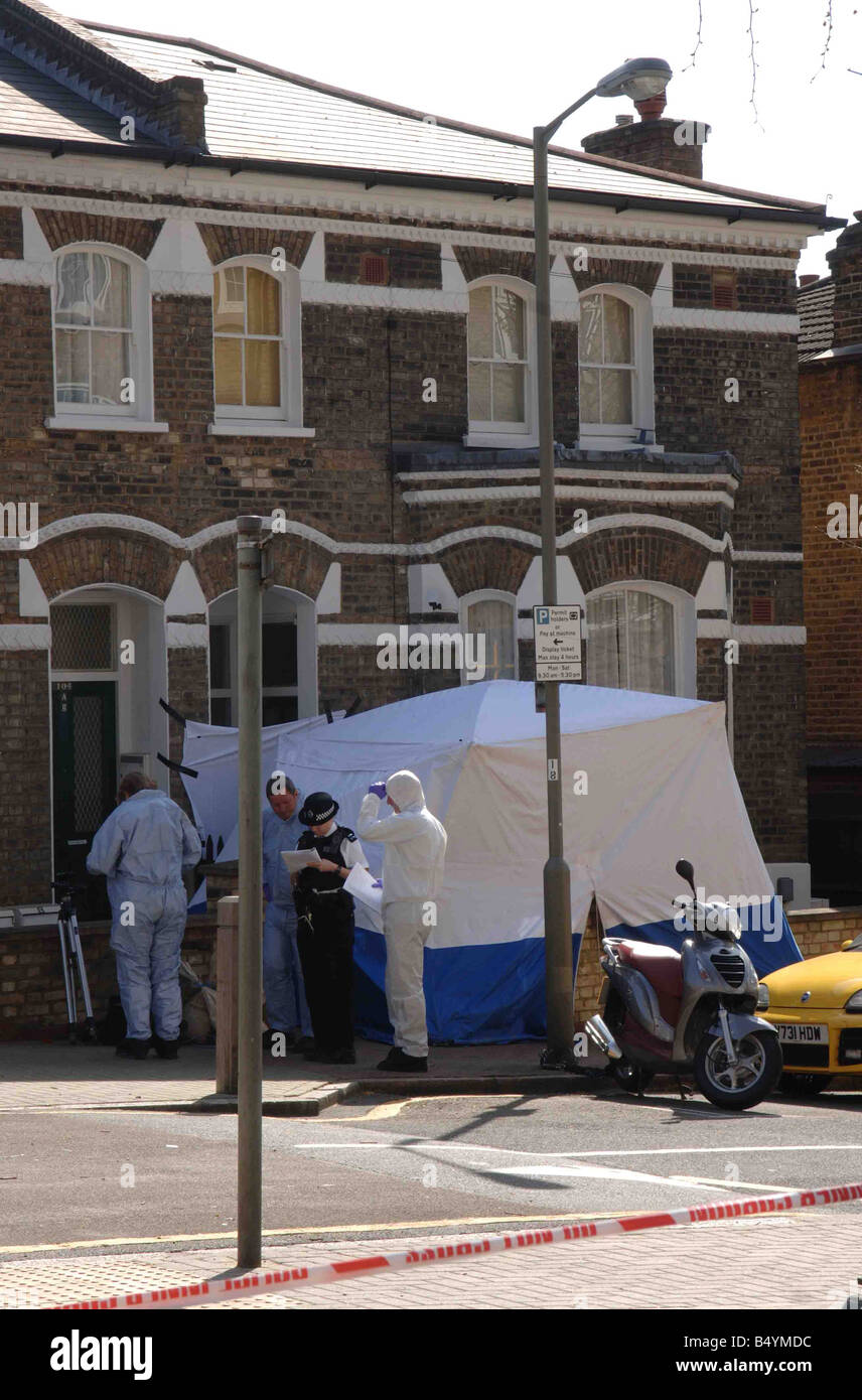 London crime scene photos hi-res stock photography and images - Alamy