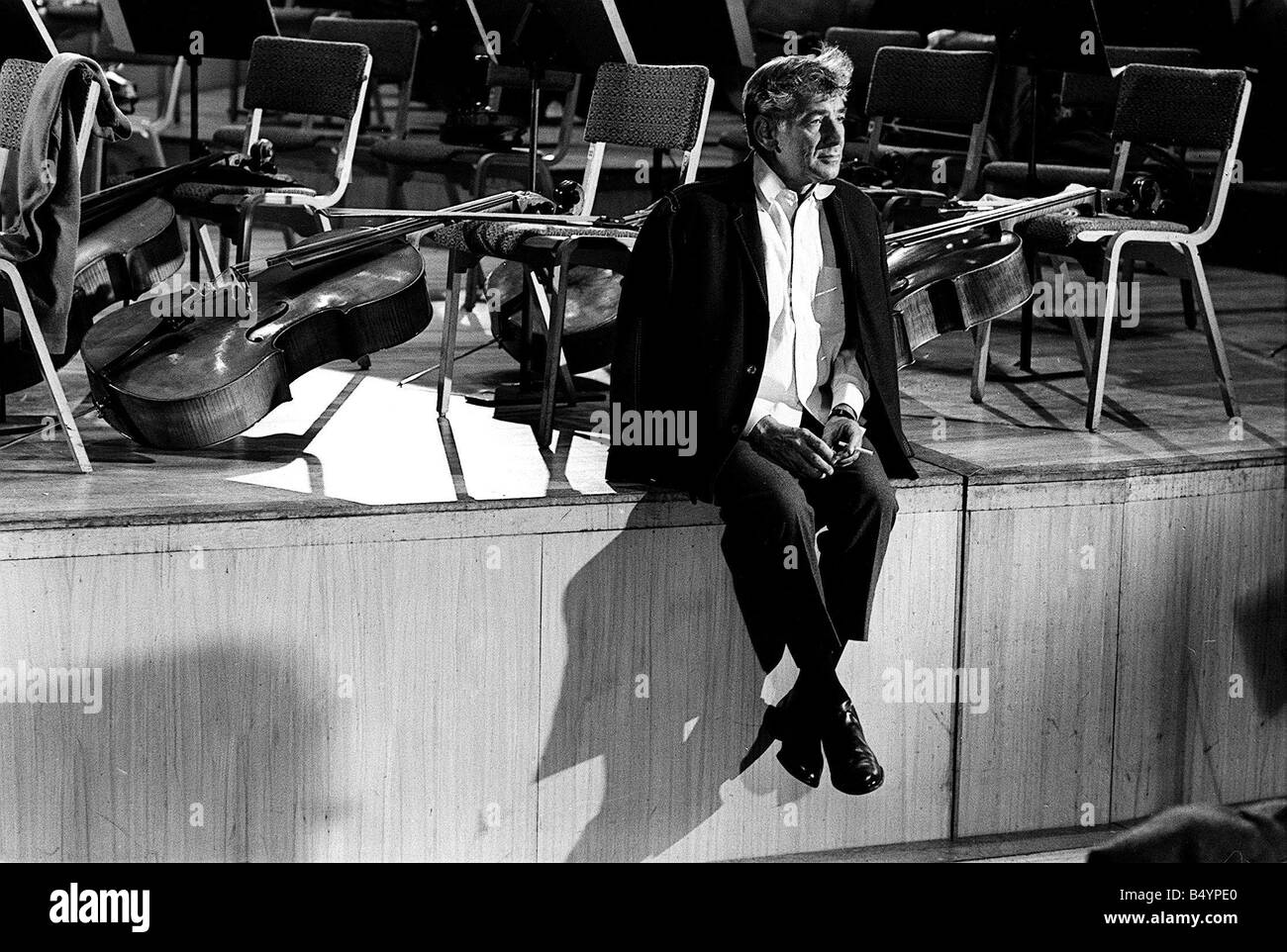 Leonard bernstein hi-res stock photography and images - Alamy