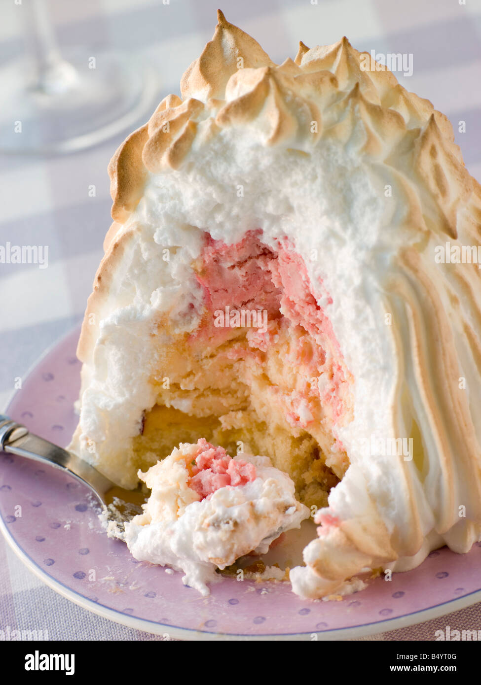 Baked alaska hi-res stock photography and images - Alamy